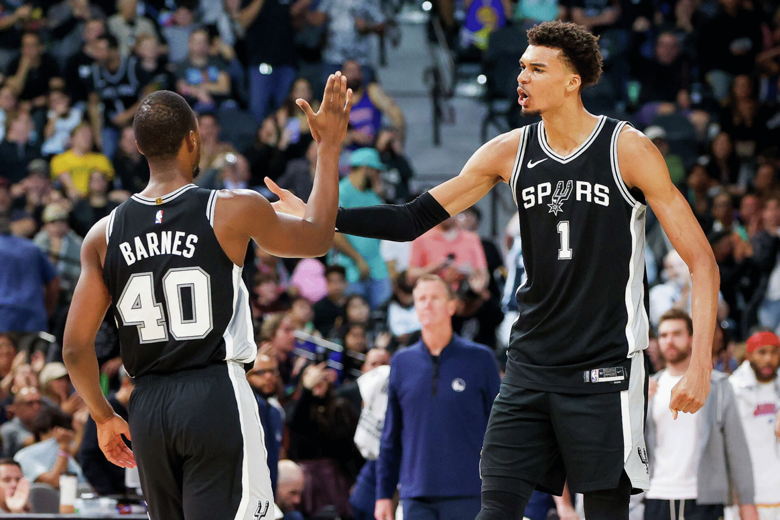 スパーズのオフェンスが変わった！ウェンビーが導く新たな3P戦略 | 【NBA】SPURS-GYM